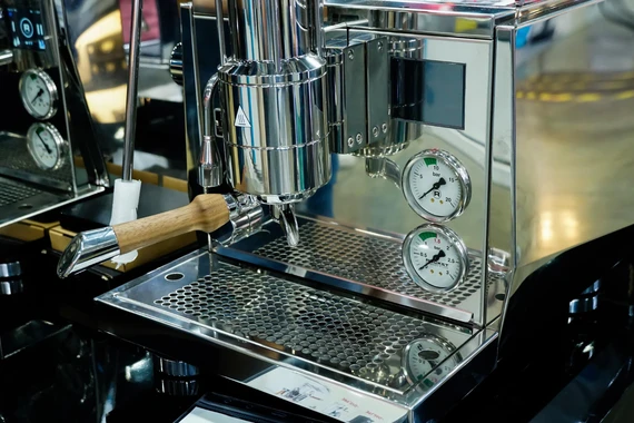 How to Make Perfect Espresso: Complete Guide to Brewing Espresso at Home